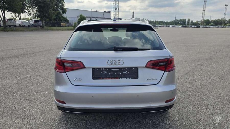 Pelēks Audi A3 2015 Marijampole, ar dzinēja tilpumu 1.40 L un nobraukumu 284 tūkst. km par 7950 €, foto 7 vietnē AUTOMOTO.COM.LV