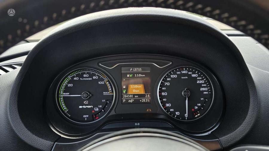 Pelēks Audi A3 2015 Marijampole, ar dzinēja tilpumu 1.40 L un nobraukumu 284 tūkst. km par 7950 €, foto 16 vietnē AUTOMOTO.COM.LV