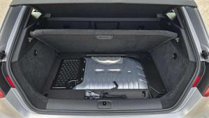Pelēks Audi A3 2015 Marijampole, ar dzinēja tilpumu 1.40 L un nobraukumu 284 tūkst. km par 7950 €, foto 23 vietnē AUTOMOTO.COM.LV