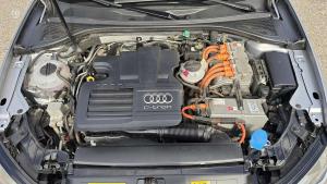 Pelēks Audi A3 2015 Marijampole, ar dzinēja tilpumu 1.40 L un nobraukumu 284 tūkst. km par 7950 €, foto 24 vietnē AUTOMOTO.COM.LV