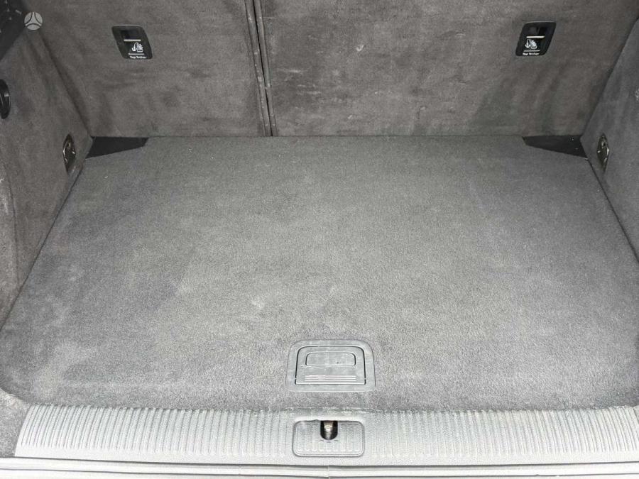 Grey Audi A3 2015 in Kaunas, with an engine capacity of 2.00 L and mileage of 329 thousand km for 8750 €, photo 40 on AUTOMOTO.COM.LV