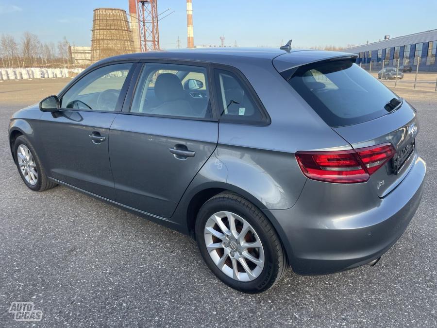 Pelēks Audi A3 2016 Kauņa, ar dzinēja tilpumu 1.60 L un nobraukumu 248 tūkst. km par 8900 €, foto 13 vietnē AUTOMOTO.COM.LV