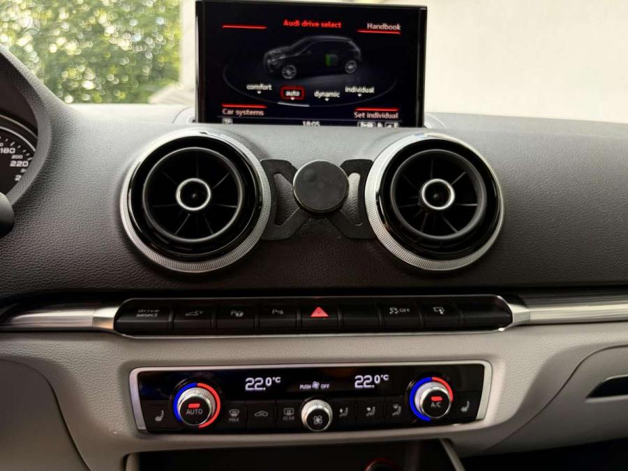 Grey Audi A3 2016 in Vilnius, with an engine capacity of 1.40 L and mileage of 89 thousand km for 13300 €, photo 21 on AUTOMOTO.COM.LV