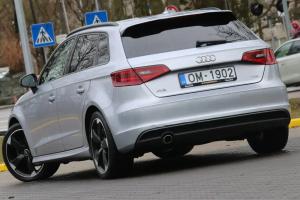 Pelēks Audi A3 2016 Rīga, ar dzinēja tilpumu 1.60 L un nobraukumu 252 tūkst. km par 10490 €, foto 5 vietnē AUTOMOTO.COM.LV