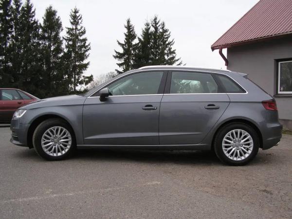 Pelēks Audi A3 2016 Sigulda, ar dzinēja tilpumu 1.60 L un nobraukumu 211 tūkst. km par 10650 €, foto 8 vietnē AUTOMOTO.COM.LV