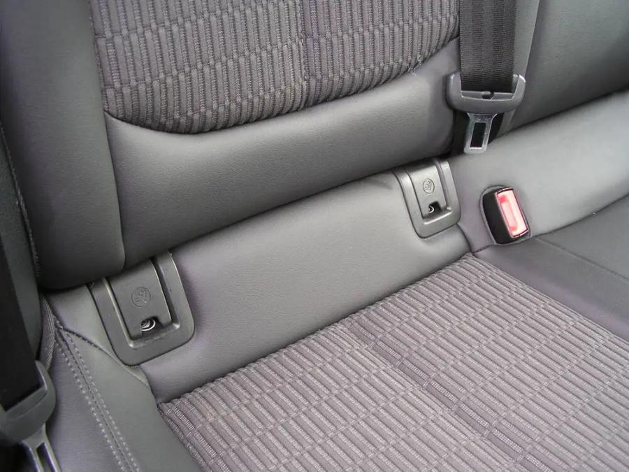 Grey Audi A3 2016 in Sigulda, with an engine capacity of 1.60 L and mileage of 211 thousand km for 10650 €, photo 23 on AUTOMOTO.COM.LV