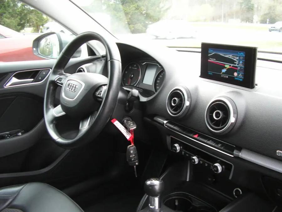 Grey Audi A3 2016 in Sigulda, with an engine capacity of 1.60 L and mileage of 211 thousand km for 10650 €, photo 25 on AUTOMOTO.COM.LV