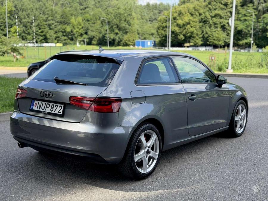 Pelēks Audi A3 2016 Viļņa, ar dzinēja tilpumu 1.60 L un nobraukumu 265 tūkst. km par 7500 €, foto 7 vietnē AUTOMOTO.COM.LV