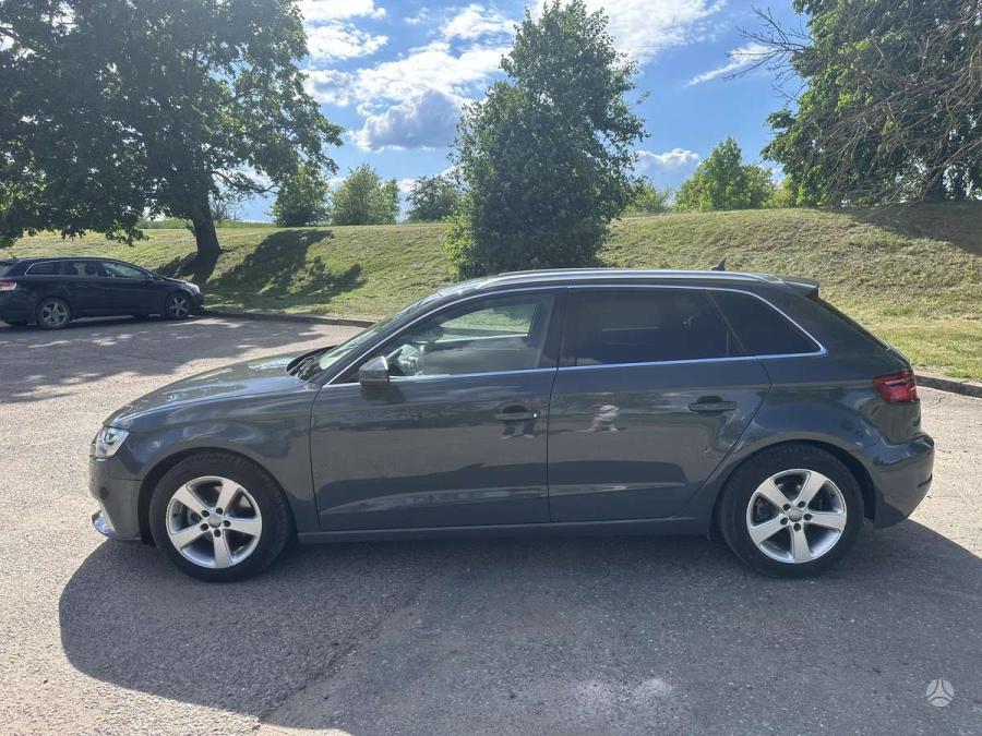 Grey Audi A3 2016 in Kaunas, with an engine capacity of 1.97 L and mileage of 218 thousand km for 13500 €, photo 9 on AUTOMOTO.COM.LV