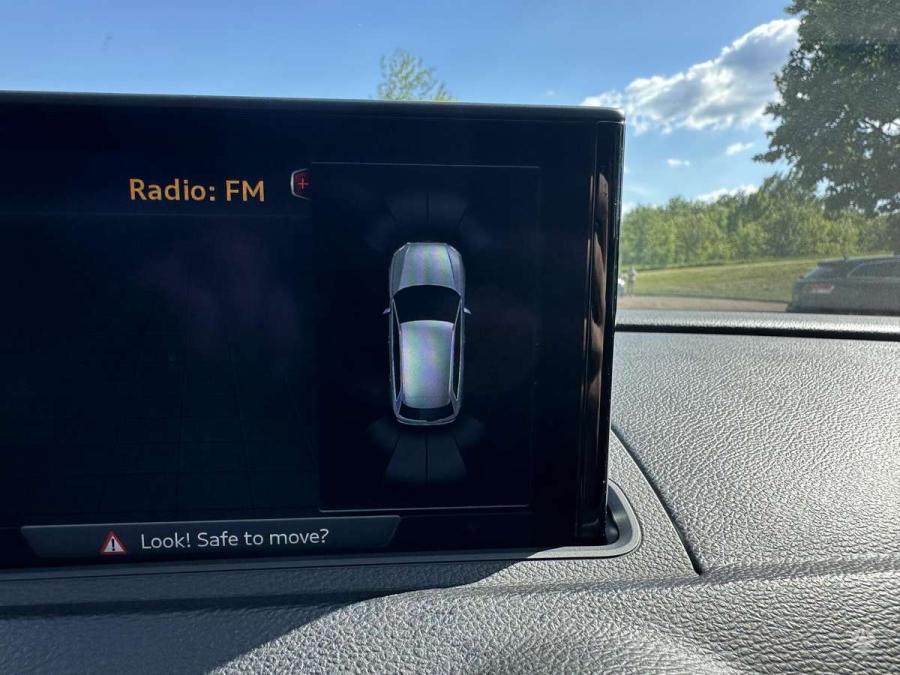 Grey Audi A3 2016 in Kaunas, with an engine capacity of 1.97 L and mileage of 218 thousand km for 13500 €, photo 33 on AUTOMOTO.COM.LV