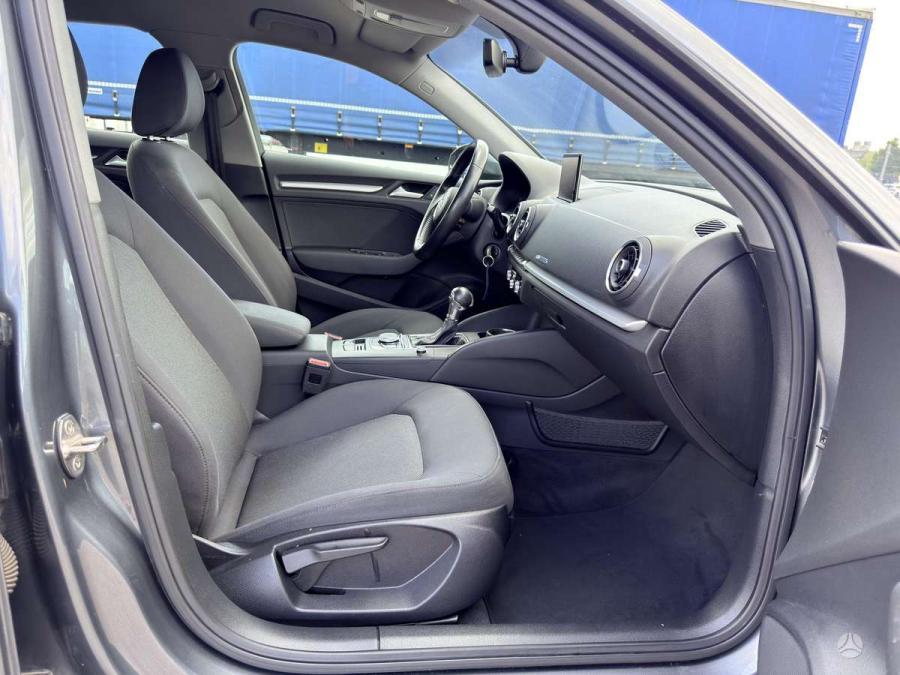 Pelēks Audi A3 2017 Panevēža, ar dzinēja tilpumu 1.60 L un nobraukumu 147 tūkst. km par 9990 €, foto 14 vietnē AUTOMOTO.COM.LV