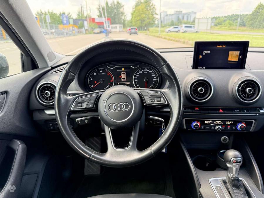 Pelēks Audi A3 2017 Panevēža, ar dzinēja tilpumu 1.60 L un nobraukumu 147 tūkst. km par 9990 €, foto 17 vietnē AUTOMOTO.COM.LV