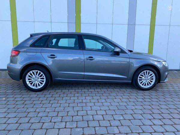 Ауди А3 2017 в Расейняй на AUTOMOTO.COM.LV Серый Ауди А3 2017 в Расейняй, объемом двигателя 1.60 л и пробегом 221 тыс. км за 8900 €, фото 7 на AUTOMOTO.COM.LV
