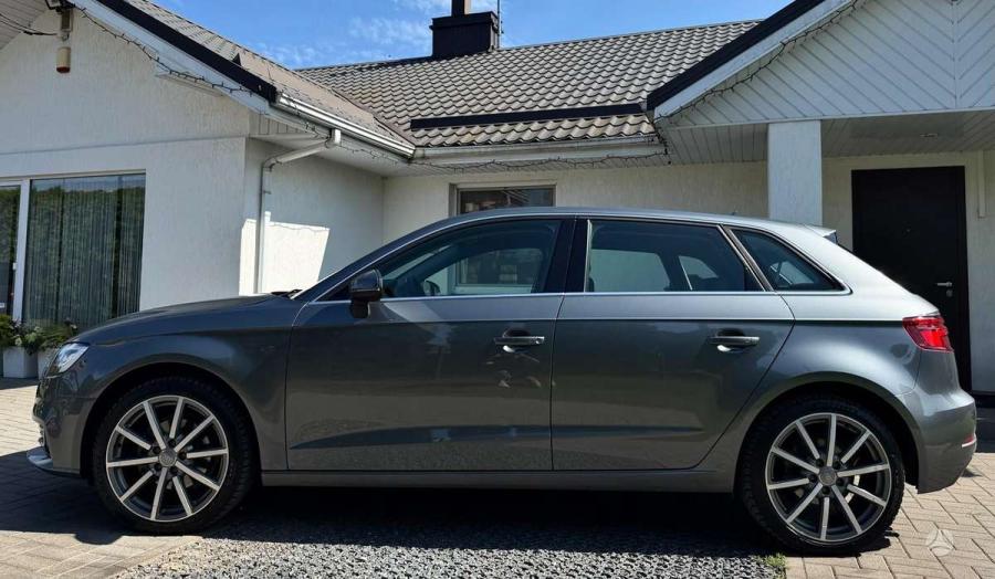Grey Audi A3 2018 in Kaunas, with an engine capacity of 1.97 L and mileage of 255 thousand km for 13450 €, photo 20 on AUTOMOTO.COM.LV
