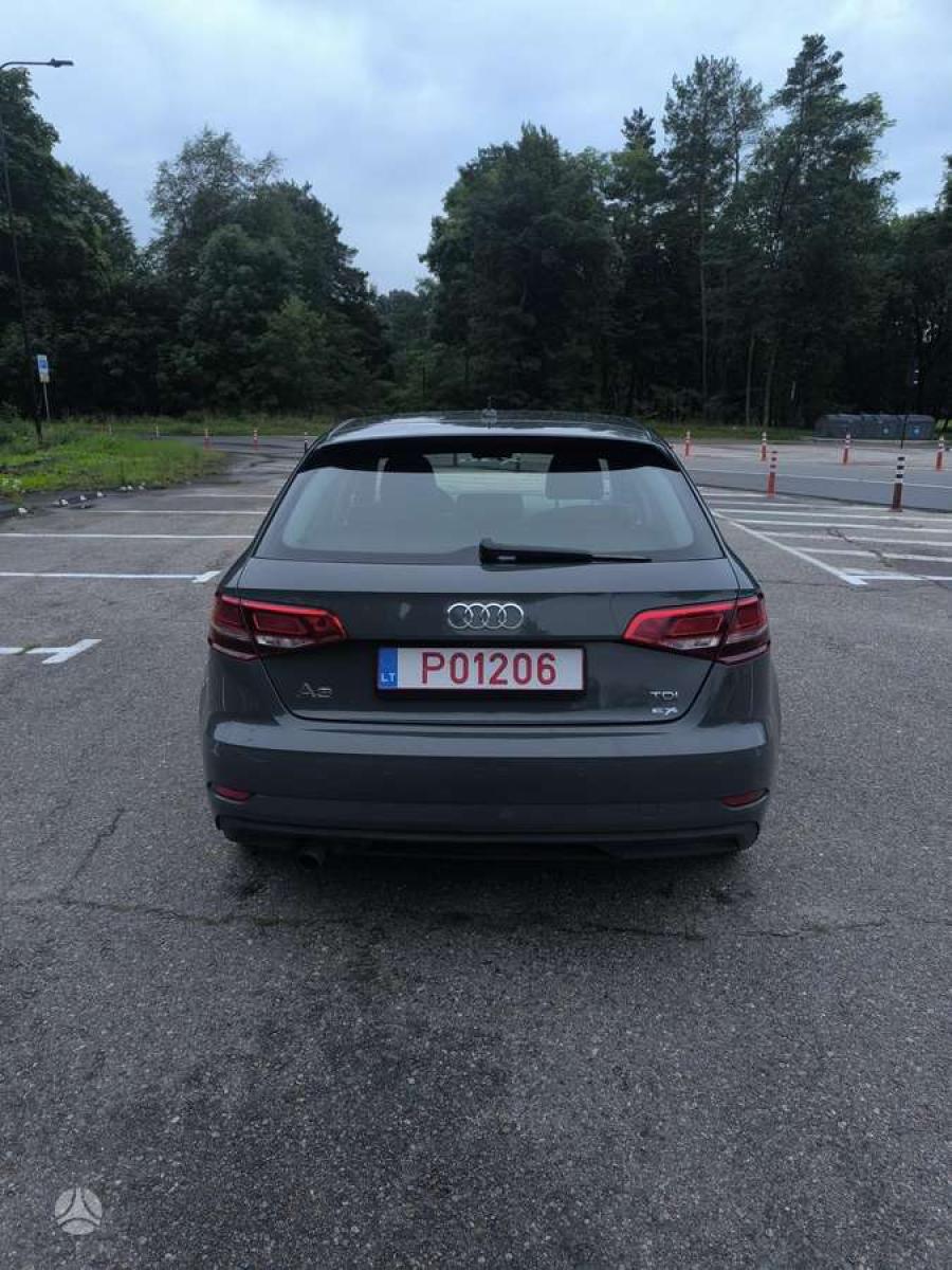 Pelēks Audi A3 2018 Viļņa, ar dzinēja tilpumu 1.60 L un nobraukumu 270 tūkst. km par 9999 €, foto 11 vietnē AUTOMOTO.COM.LV