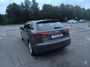 Pelēks Audi A3 2018 Viļņa, ar dzinēja tilpumu 1.60 L un nobraukumu 270 tūkst. km par 9999 €, foto 12 vietnē AUTOMOTO.COM.LV