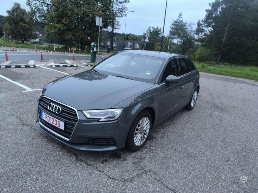 Pelēks Audi A3 2018 Viļņa, ar dzinēja tilpumu 1.60 L un nobraukumu 270 tūkst. km par 9999 €, foto 16 vietnē AUTOMOTO.COM.LV