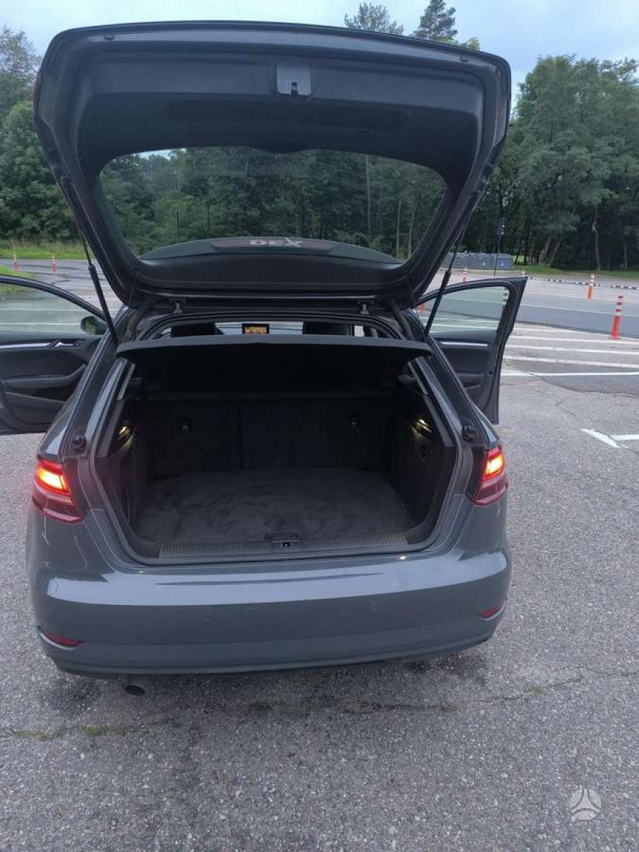 Pelēks Audi A3 2018 Viļņa, ar dzinēja tilpumu 1.60 L un nobraukumu 270 tūkst. km par 9999 €, foto 34 vietnē AUTOMOTO.COM.LV