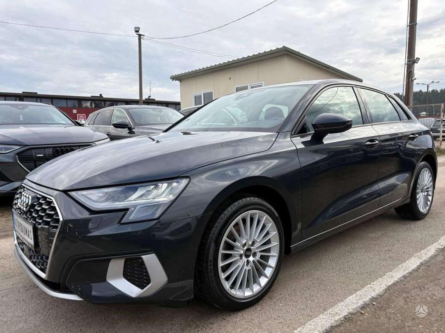 Grey Audi A3 2022 in Vilnius, with an engine capacity of 1.50 L and mileage of 175 thousand km for 16600 €, photo 1 on AUTOMOTO.COM.LV