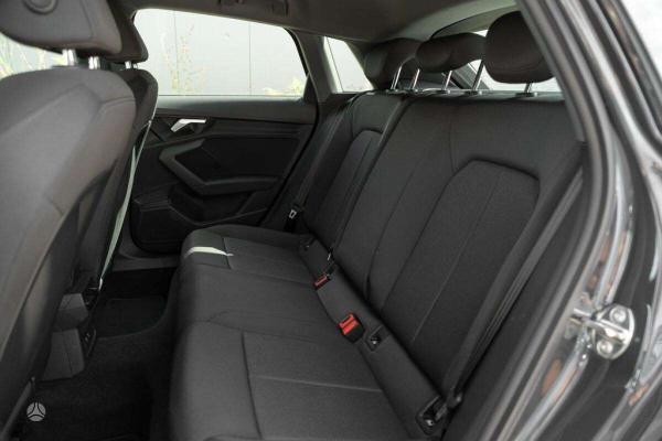 Pelēks Audi A3 2022 Viļņa, ar dzinēja tilpumu 1.50 L un nobraukumu 104 tūkst. km par 20800 €, foto 10 vietnē AUTOMOTO.COM.LV