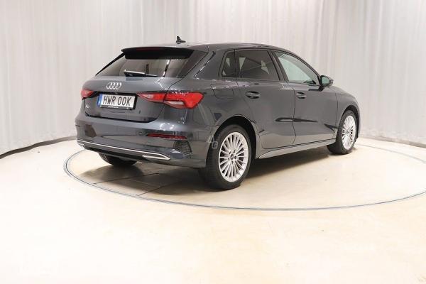 Pelēks Audi A3 2023 Kauņa, ar dzinēja tilpumu 0.00 L un nobraukumu 36 tūkst. km par 28029 €, foto 4 vietnē AUTOMOTO.COM.LV