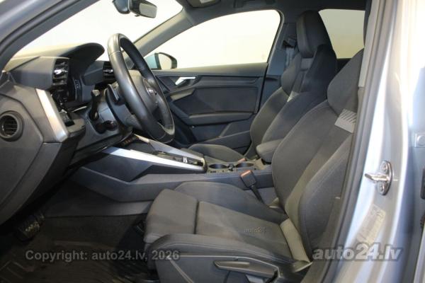 Pelēks Audi A3 2023 Tallina, ar dzinēja tilpumu 1.00 L un nobraukumu 41 tūkst. km par 25990 €, foto 11 vietnē AUTOMOTO.COM.LV
