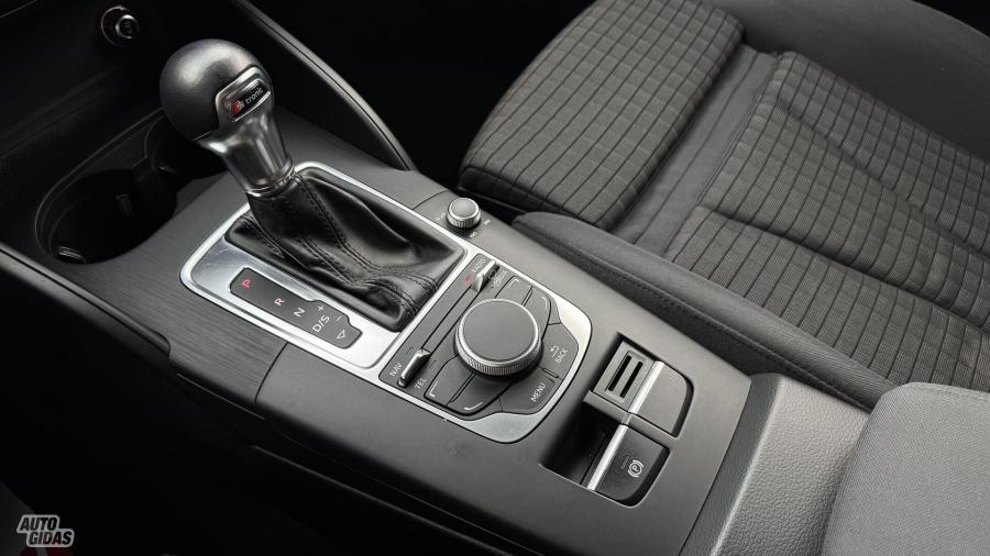 Grey Audi A3 2014 in Radviliskis, with an engine capacity of 1.40 L and mileage of 190 thousand km for 9950 €, photo 25 on AUTOMOTO.COM.LV