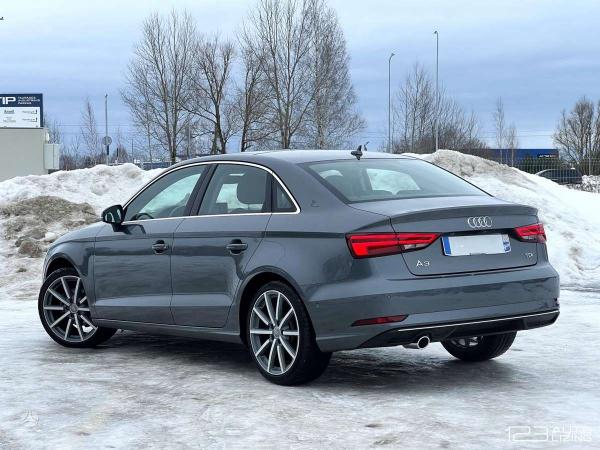 Pelēks Audi A3 2016 Tauragė, ar dzinēja tilpumu 1.60 L un nobraukumu 129 tūkst. km par 13700 €, foto 9 vietnē AUTOMOTO.COM.LV