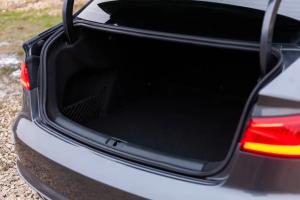 Pelēks Audi A3 2016 Rīga, ar dzinēja tilpumu 1.60 L un nobraukumu 176 tūkst. km par 13995 €, foto 10 vietnē AUTOMOTO.COM.LV