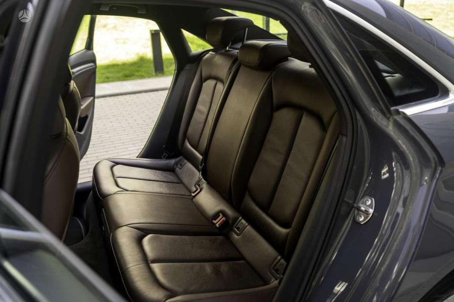 Grey Audi A3 2016 in Vilnius, with an engine capacity of 1.60 L and mileage of 107 thousand km for 13700 €, photo 18 on AUTOMOTO.COM.LV