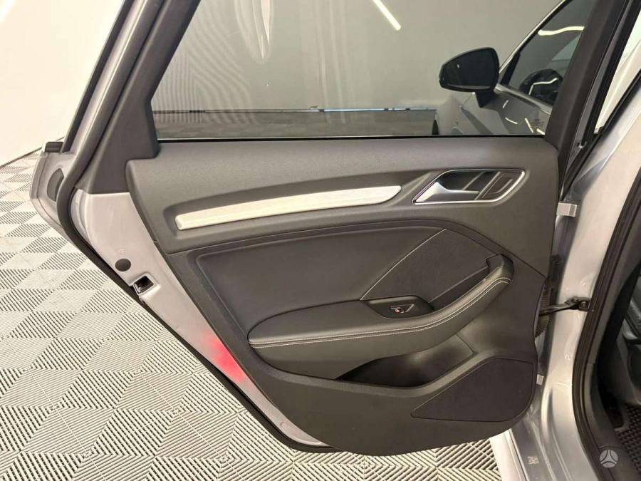 Grey Audi A3 2016 in Marijampole, with an engine capacity of 1.60 L and mileage of 281 thousand km for 9999 €, photo 20 on AUTOMOTO.COM.LV