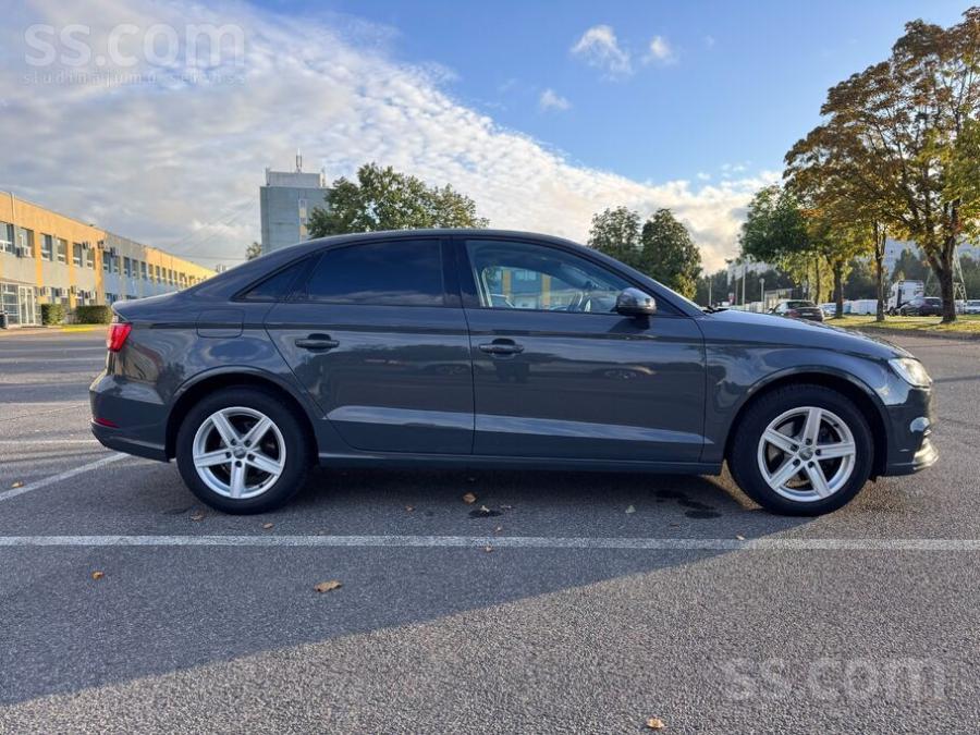 Grey Audi A3 2018 in Riga, with an engine capacity of 1.60 L and mileage of 136 thousand km for 14500 €, photo 4 on AUTOMOTO.COM.LV