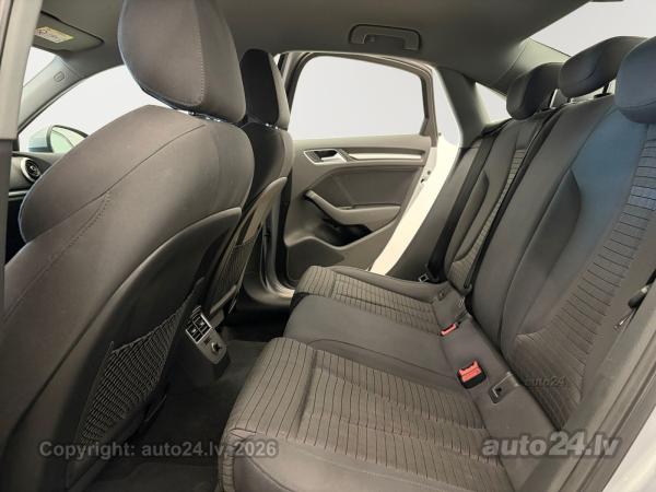 Pelēks Audi A3 2019 Tallina, ar dzinēja tilpumu 1.50 L un nobraukumu 59 tūkst. km par 16900 €, foto 6 vietnē AUTOMOTO.COM.LV