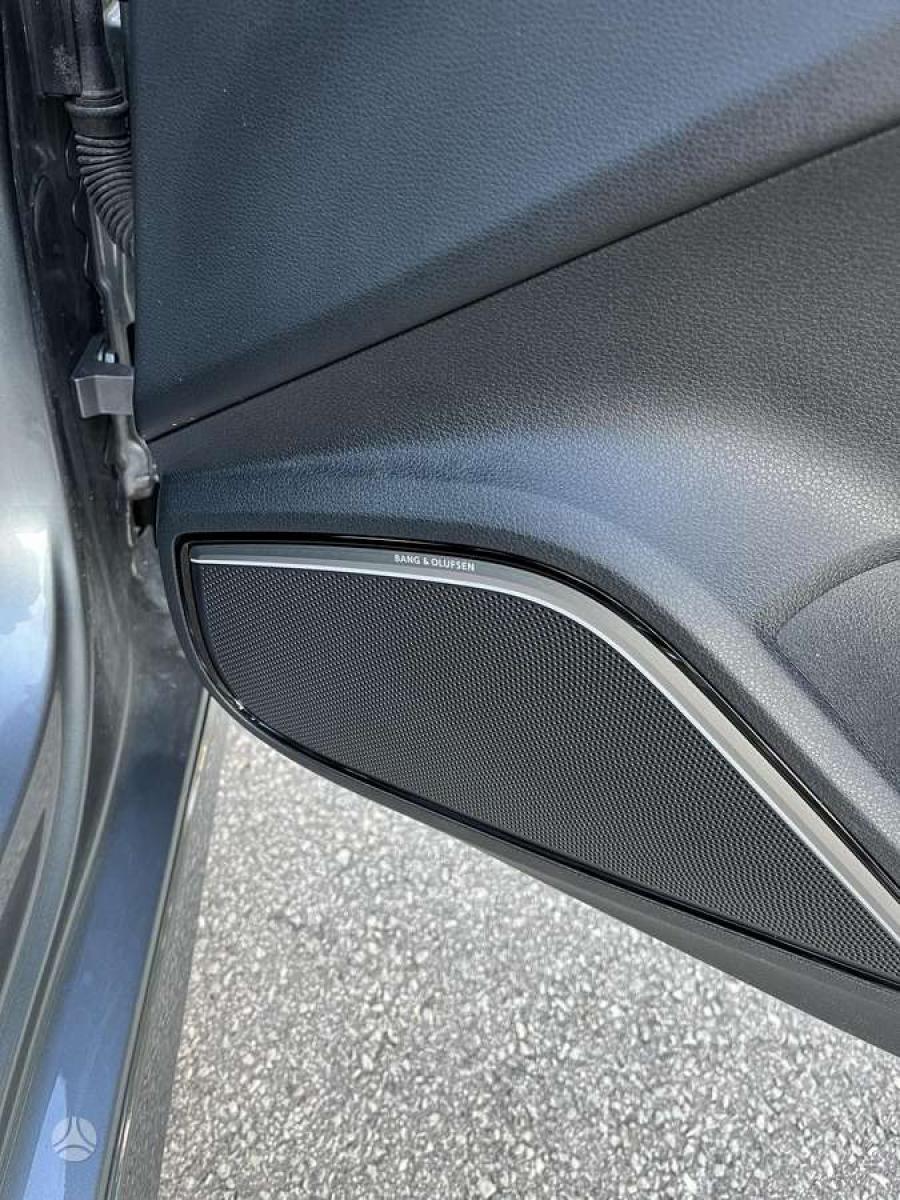 Pelēks Audi A3 2019 Viļņa, ar dzinēja tilpumu 1.98 L un nobraukumu 74 tūkst. km par 14800 €, foto 15 vietnē AUTOMOTO.COM.LV