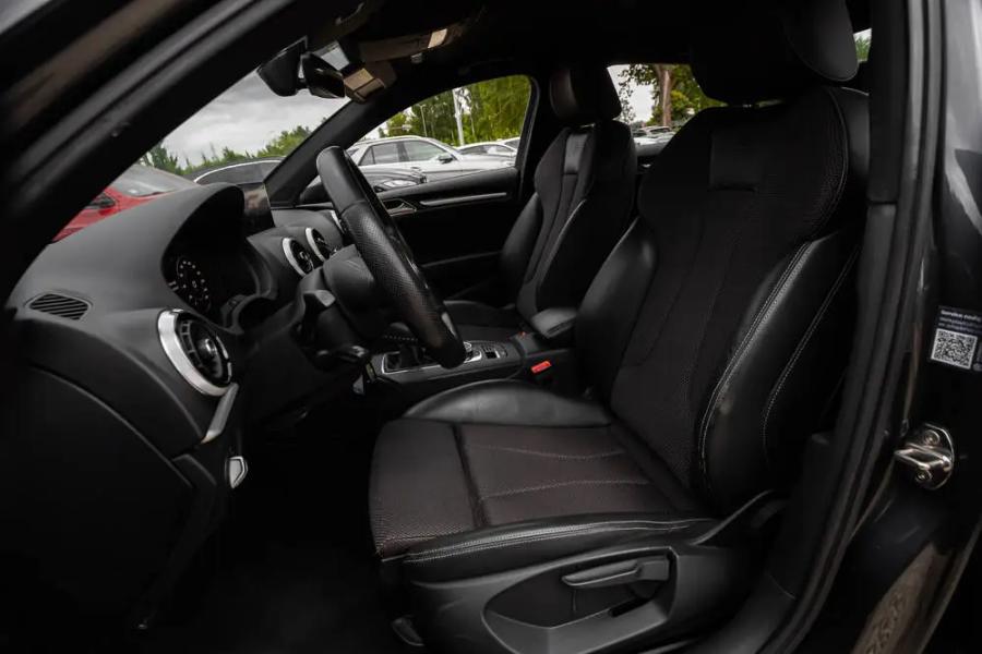 Pelēks Audi A3 2019 Jelgava, ar dzinēja tilpumu 1.00 L un nobraukumu 206 tūkst. km par 14300 €, foto 9 vietnē AUTOMOTO.COM.LV