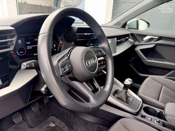 Pelēks Audi A3 2021 Kauņa, ar dzinēja tilpumu 1.50 L un nobraukumu 72 tūkst. km par 23935 €, foto 10 vietnē AUTOMOTO.COM.LV