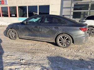 Grey Audi A3 2021 in Vilnius, with an engine capacity of 1.50 L and mileage of 181 thousand km for 21100 €, photo 3 on AUTOMOTO.COM.LV