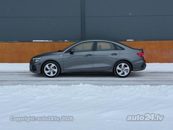 Grey Audi A3 2022 in Tallinn, with an engine capacity of 2.00 L and mileage of 61 thousand km for 26900 €, photo 5 on AUTOMOTO.COM.LV
