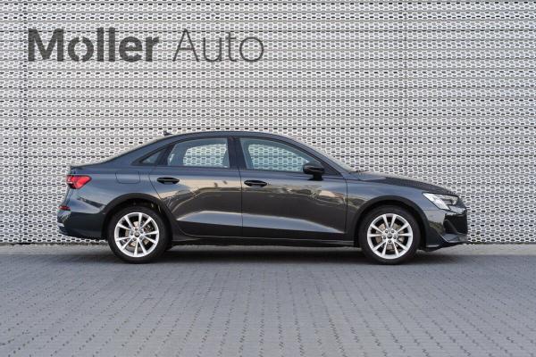 Pelēks Audi A3 2025 Mārupe, ar dzinēja tilpumu 1.50 L un nobraukumu 16 tūkst. km par 31100 €, foto 6 vietnē AUTOMOTO.COM.LV
