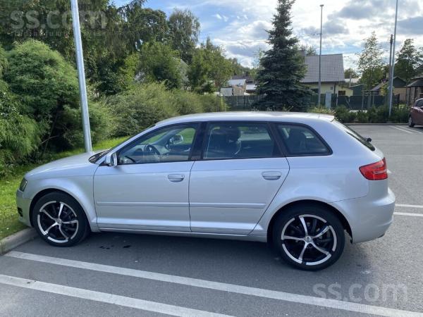 Pelēks Audi A3 2010 Rīga, ar dzinēja tilpumu 1.60 L un nobraukumu 203 tūkst. km par 5200 €, foto 10 vietnē AUTOMOTO.COM.LV