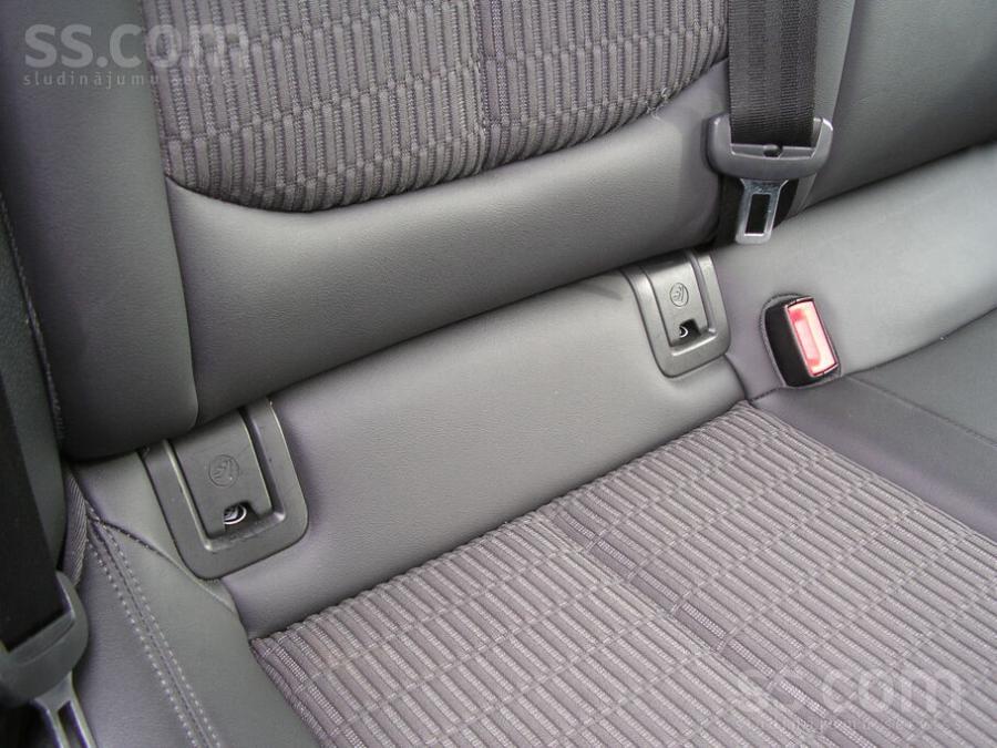Grey Audi A3 2016 in Riga, with an engine capacity of 1.60 L and mileage of 0 thousand km for 10650 €, photo 23 on AUTOMOTO.COM.LV