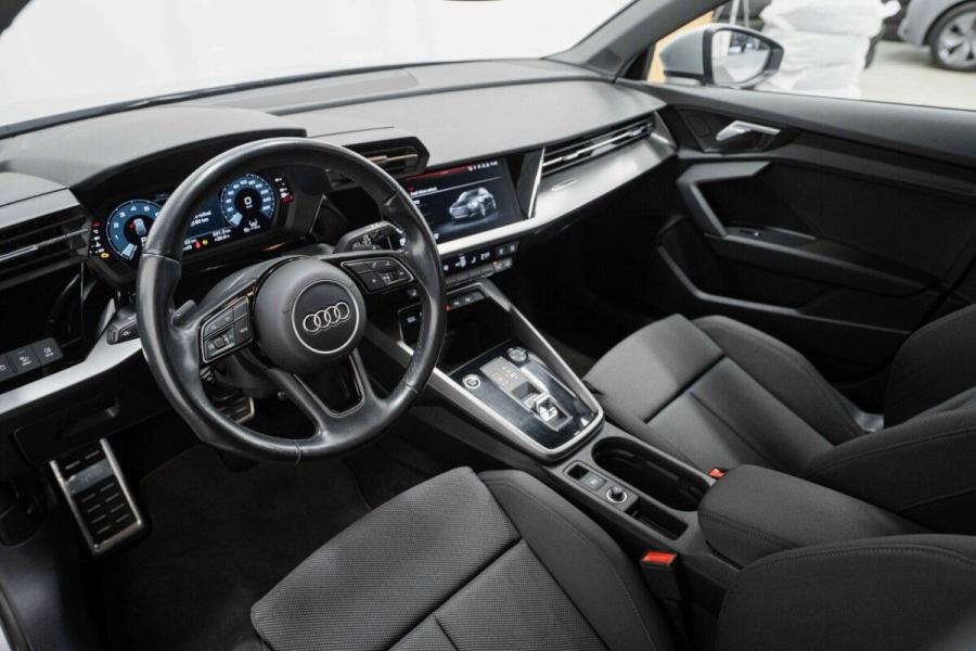Grey Audi A3 2021 in Tallinn, with an engine capacity of 1.50 L and mileage of 86 thousand km for 24000 €, photo 9 on AUTOMOTO.COM.LV