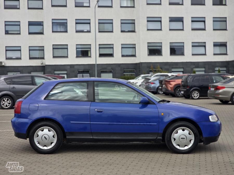 Audi A3 1997 in Vilnius, with an engine capacity of 1.90 L and mileage of 322 thousand km for 550 €, photo 5 on AUTOMOTO.COM.LV