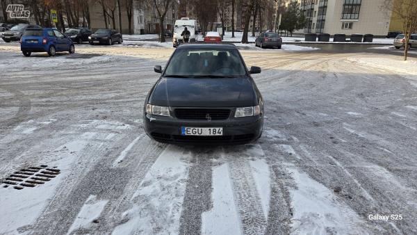 Audi A3 1998 Marijampole, ar dzinēja tilpumu 1.80 L un nobraukumu 161 tūkst. km par 650 €, foto 1 vietnē AUTOMOTO.COM.LV