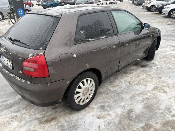 Audi A3 1998 in Vilnius, with an engine capacity of 1.60 L and mileage of 325 thousand km for 580 €, photo 2 on AUTOMOTO.COM.LV