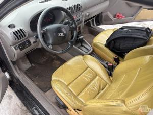 Audi A3 1998 in Vilnius, with an engine capacity of 1.60 L and mileage of 325 thousand km for 580 €, photo 7 on AUTOMOTO.COM.LV