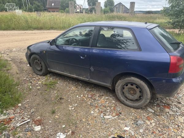 Audi A3 1998 in Vilnius, with an engine capacity of 1.80 L and mileage of 343 thousand km for 580 €, photo 5 on AUTOMOTO.COM.LV
