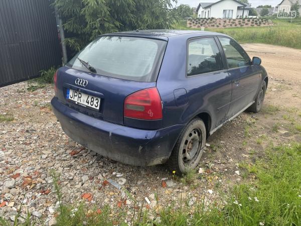 Audi A3 1998 in Vilnius, with an engine capacity of 1.80 L and mileage of 343 thousand km for 580 €, photo 7 on AUTOMOTO.COM.LV