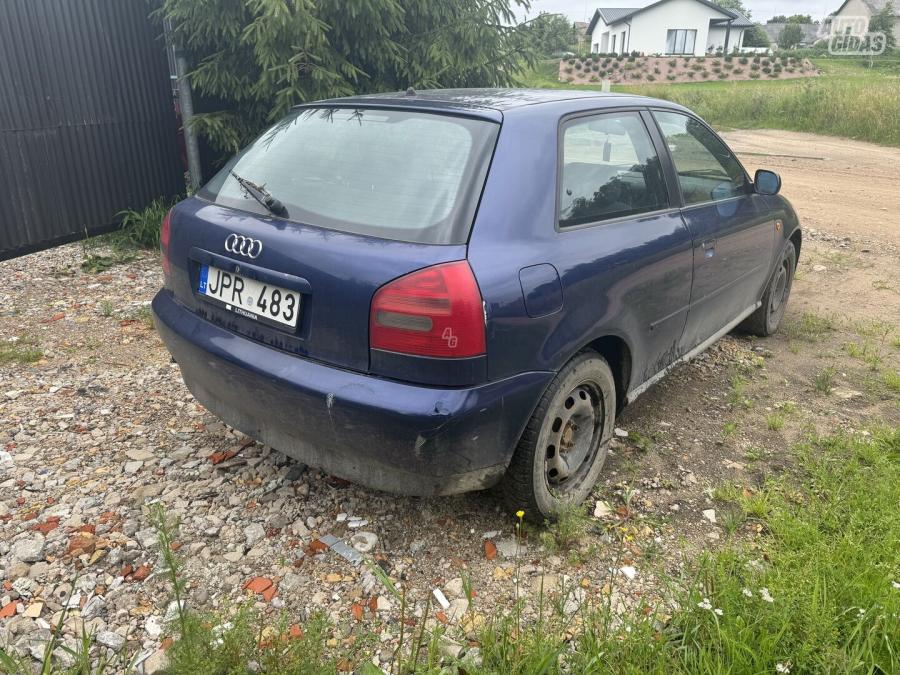 Audi A3 1998 Viļņa, ar dzinēja tilpumu 1.80 L un nobraukumu 343 tūkst. km par 580 €, foto 8 vietnē AUTOMOTO.COM.LV