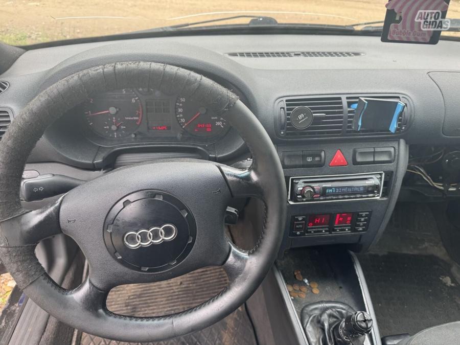 Audi A3 1998 Viļņa, ar dzinēja tilpumu 1.80 L un nobraukumu 343 tūkst. km par 580 €, foto 11 vietnē AUTOMOTO.COM.LV